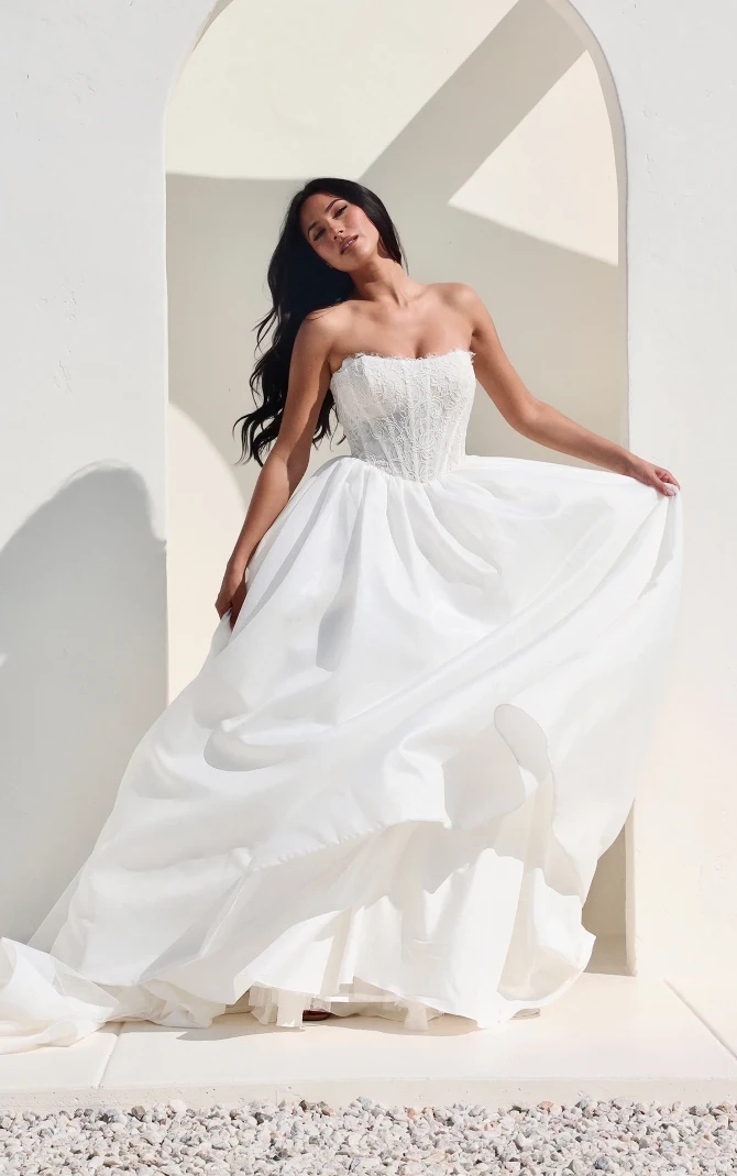 Martina Liana | Honest in Ivory - Blair | Honest in Ivory